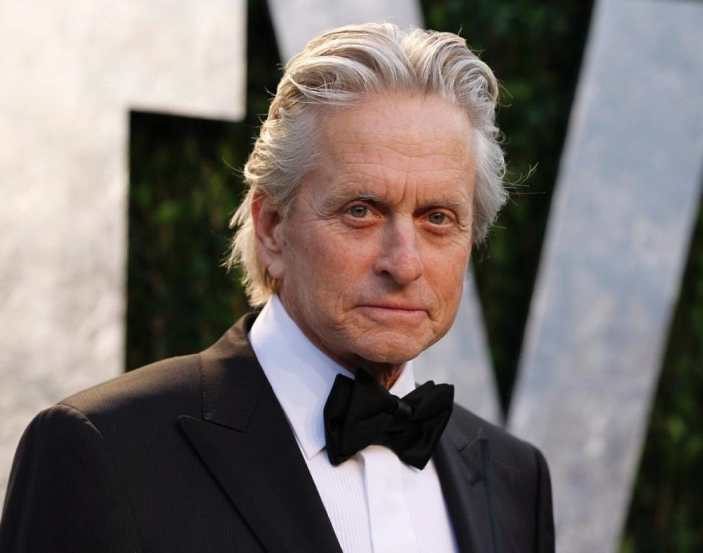 «The new hairstyle and aged look of Douglas»: American film star ...