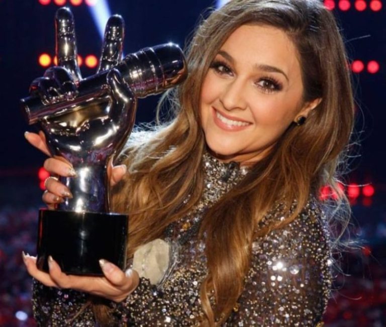 «A plump, curly-haired girl has turned into a real beauty». Here’s what ...